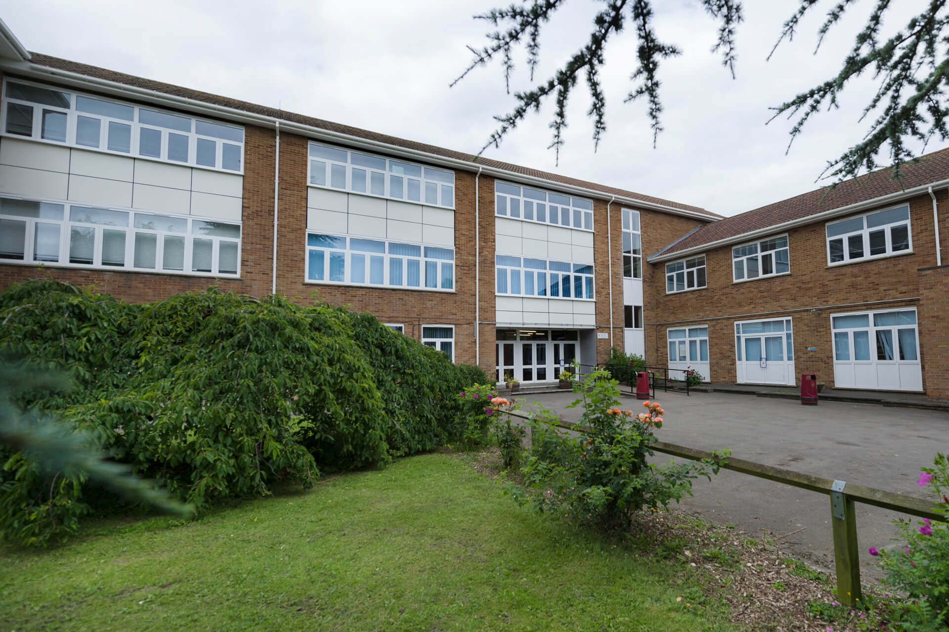 Didcot Girls School Refurbishment | Hazlemere Commercial