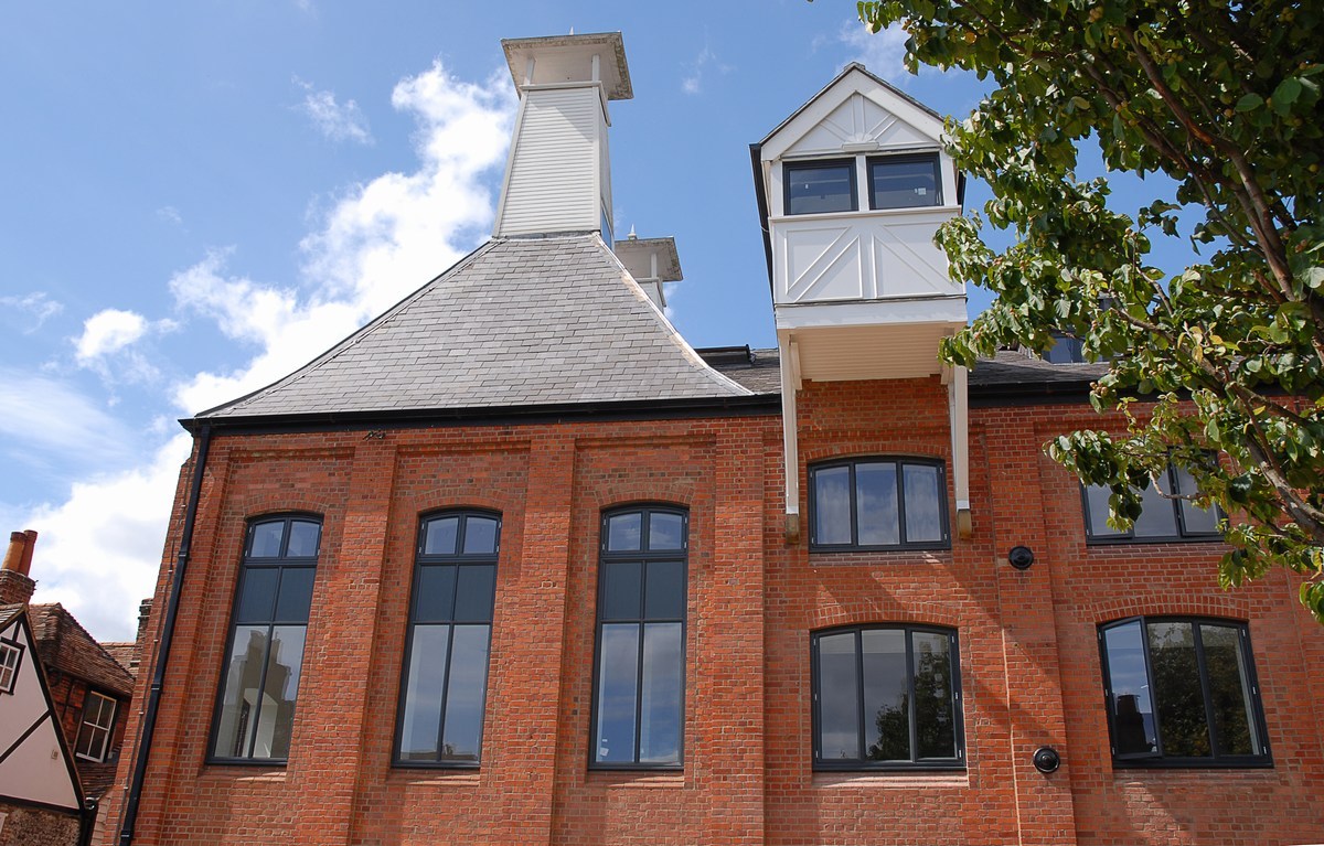 Why AluK Aluminium Products Are Worth Their Metal - Hazlemere Commercial